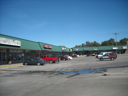 Block & Company sells 54,000 +/- SF Shopping Center in Raytown, MO